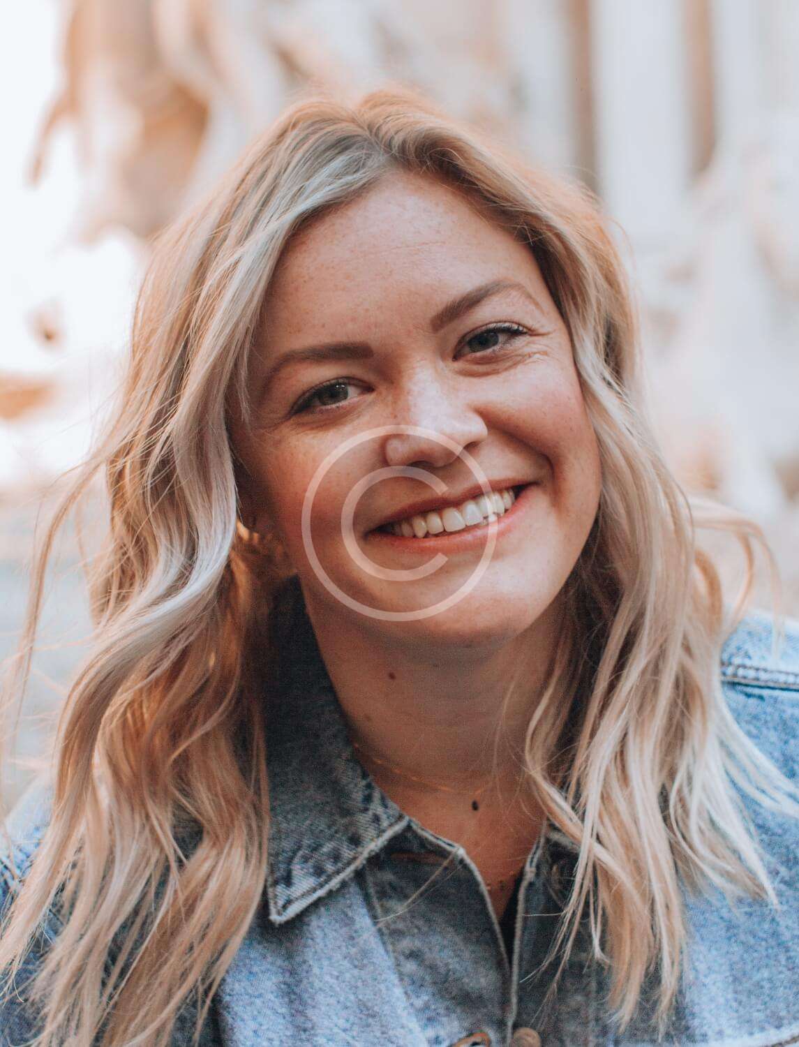 Anna Lewis – HOPGIM